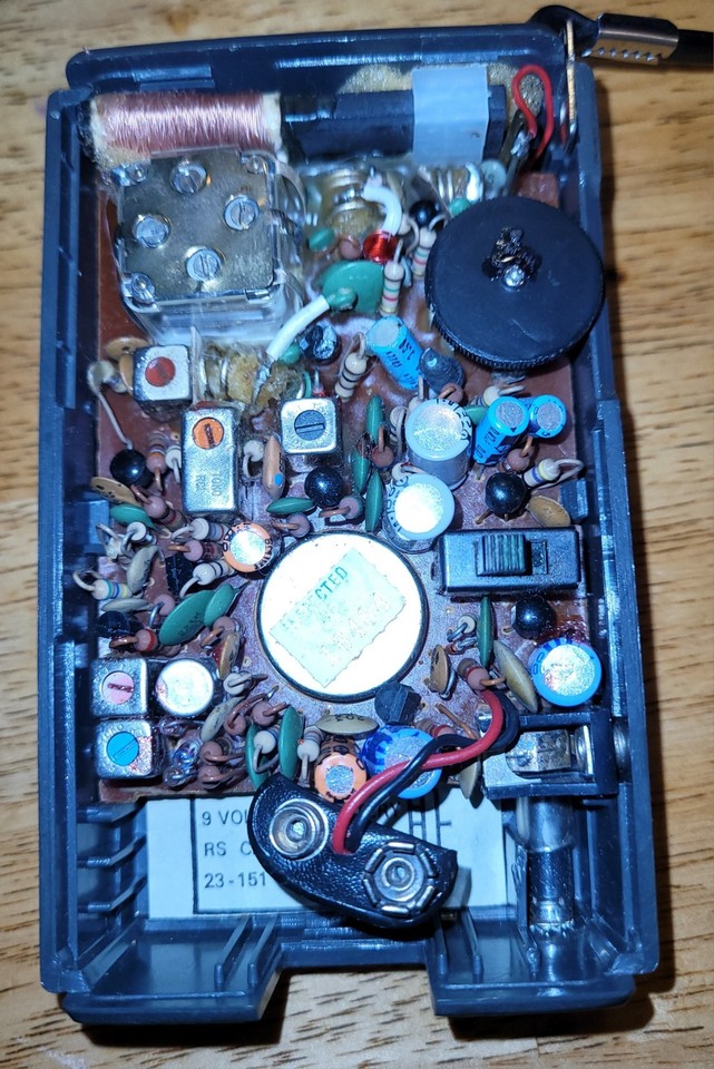 Realistic AM/VHF Patrolman Mini Transistor Radio Original Box Paperwork ...