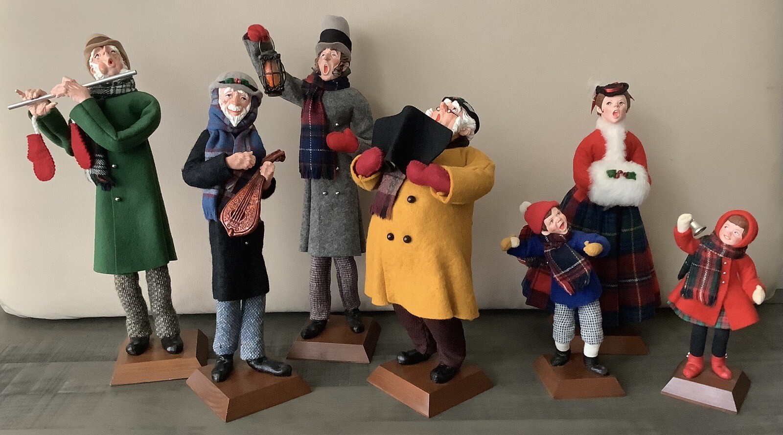 Simpich Character Dolls - 7 Christmas Carolers - 1987 Collection - Hand ...