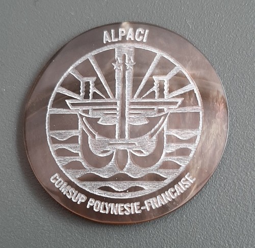 Coin ALPACI en nacre insigne Marine Nationale Amiral Polynésie Tahiti ...