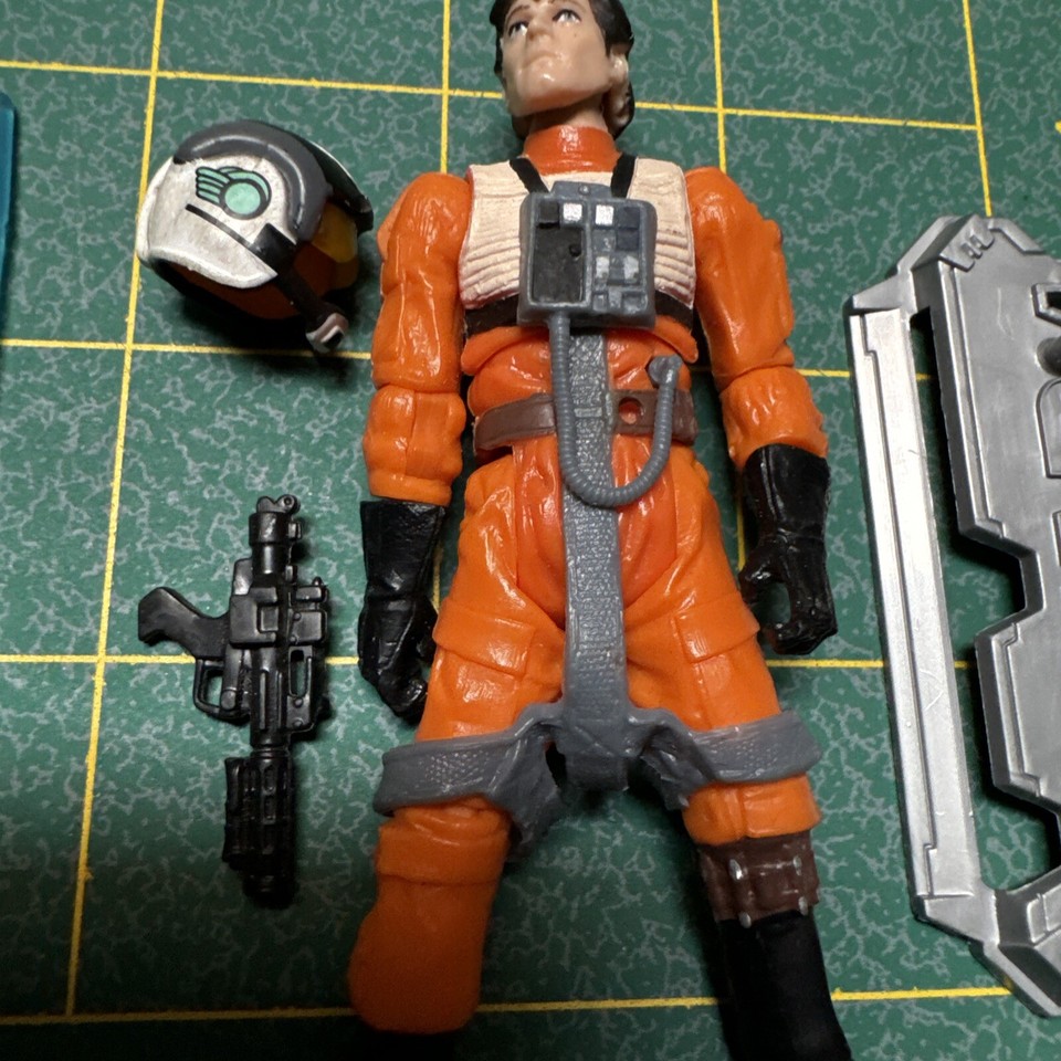 Star Wars Force Sensitive Rebel Corellian Pilot Rogue Nine Squadron ...