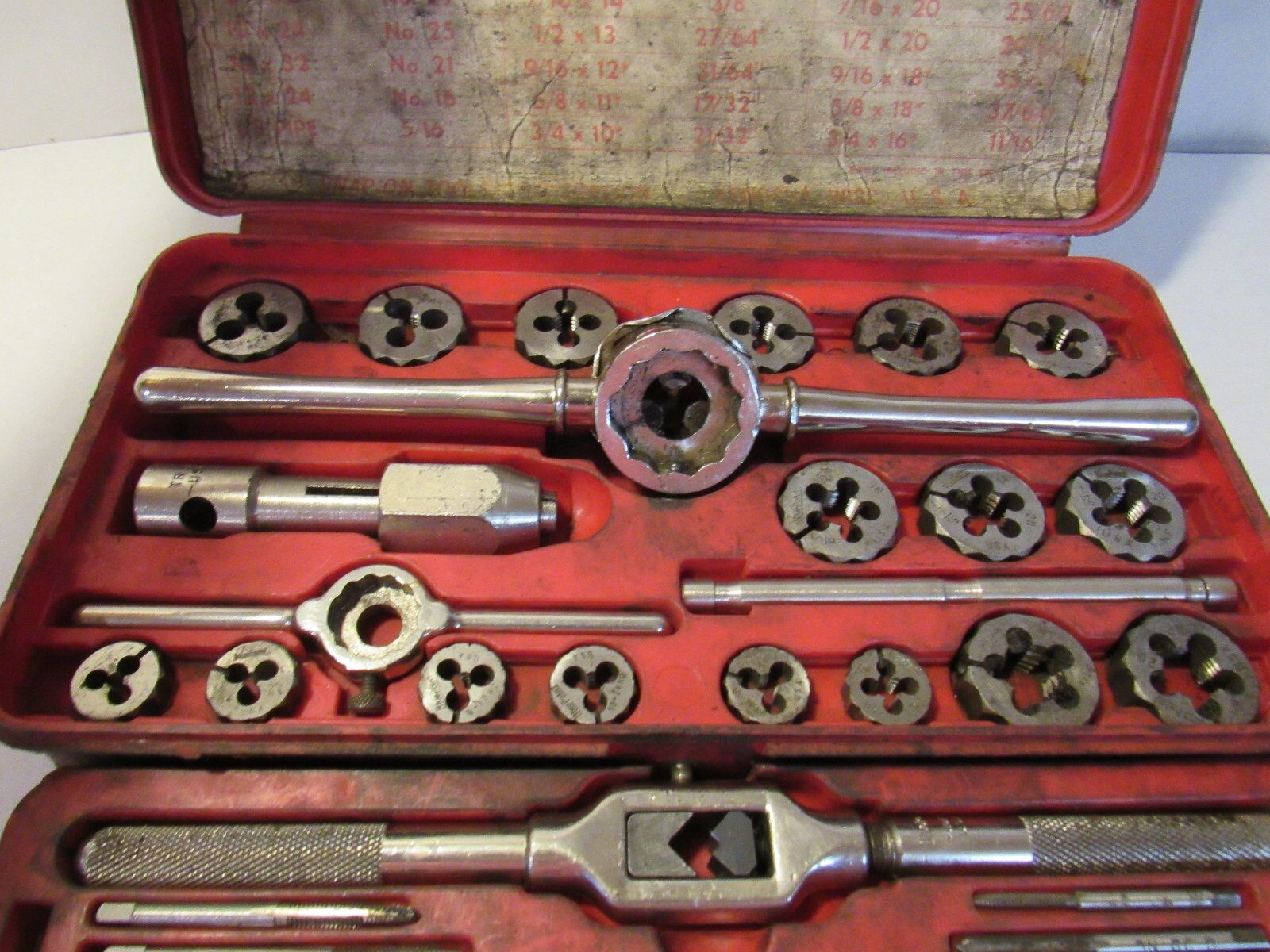 Blue Point 41 PC US SAE Tap and Die Set Bluepoint Td-2425 TD2425 Xx667 ...