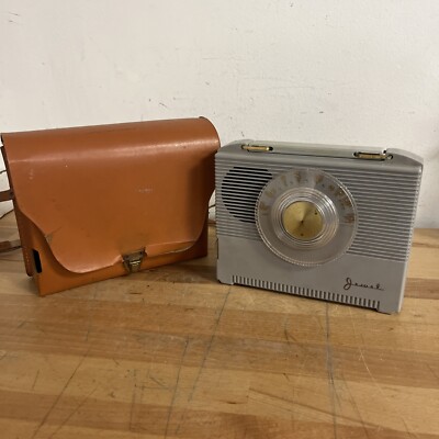 Vintage Jewel Battery-Operated Tube Radio With Carrying Case -Untested ...
