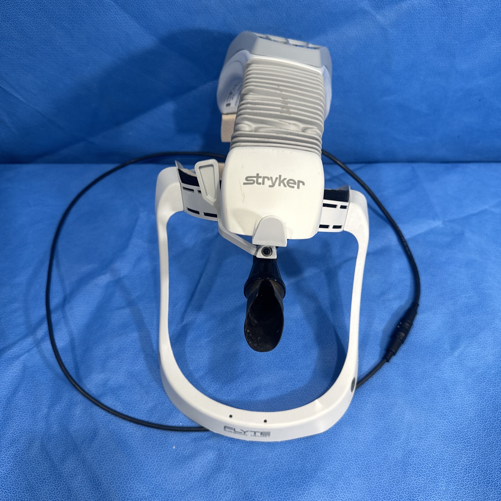 Stryker 408-645 Flyte Helmet Personal Protection with 408-600-300 Power ...