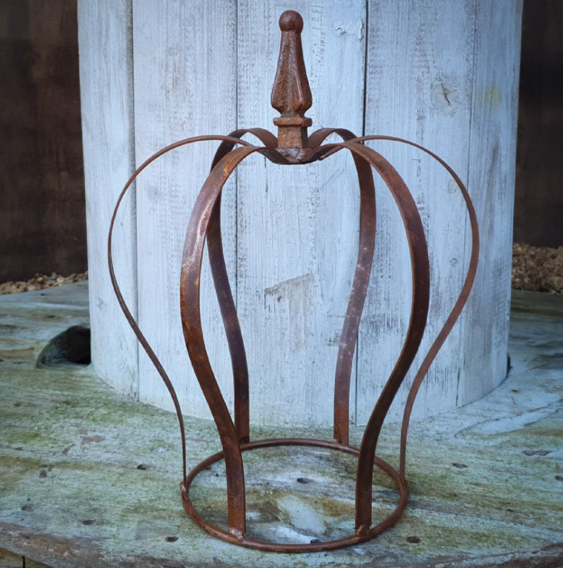 Large Rusty Wrought Iron Crown Garden Ornament Decoration Planter ...