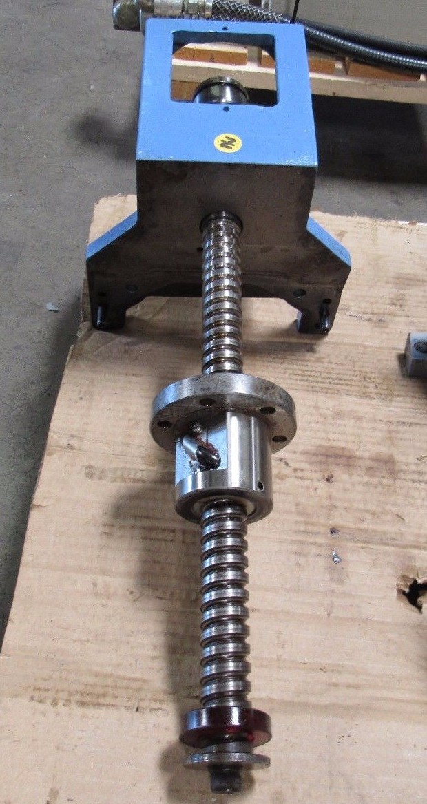 Z-AXIS BALL SCREW ASSEMBLY 21" LENGTH FROM MAZAK IMPULSE 30H DRILL ...