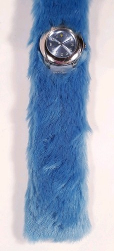 Women Oui Art Bee Watch Faur Fux Blue Band Silver Case Easy to Read ...