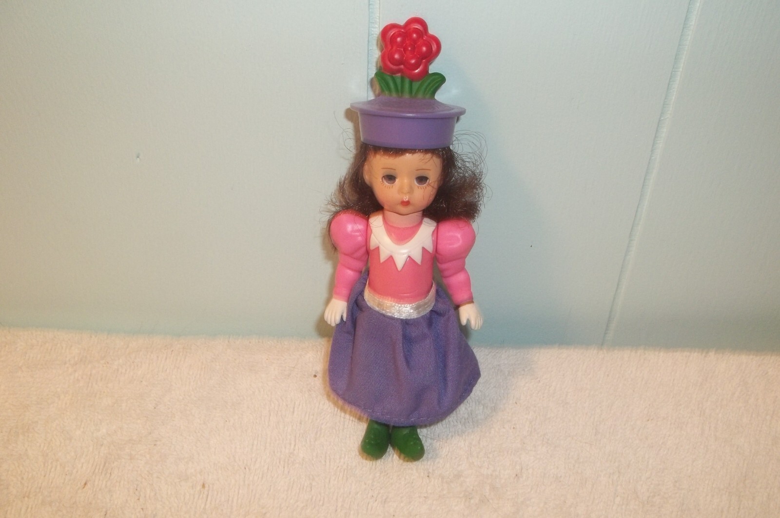 Madame Alexander Wizard Of Oz Flower Munchkin 6 inch Doll Eyes Open ...