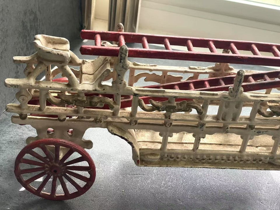VTG Huge 29" Heavy Cast Iron Horse Drawn Fire Ladder Truck 3 Horses 2 ...