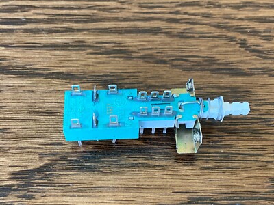 New Schadow SDU3P Power Switch - NAD Realistic Marantz Concept 16.5 ...