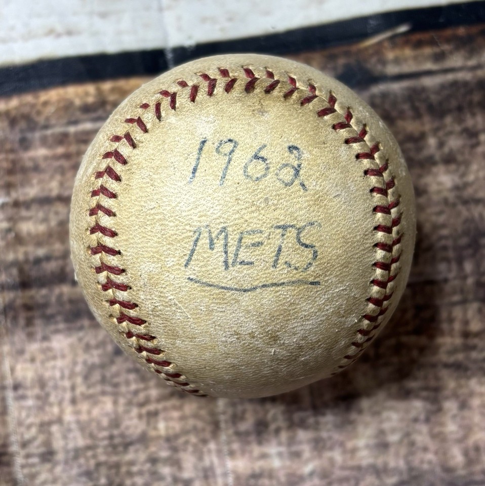 VTG Spalding Baseball Official International League Cork Center USA ...