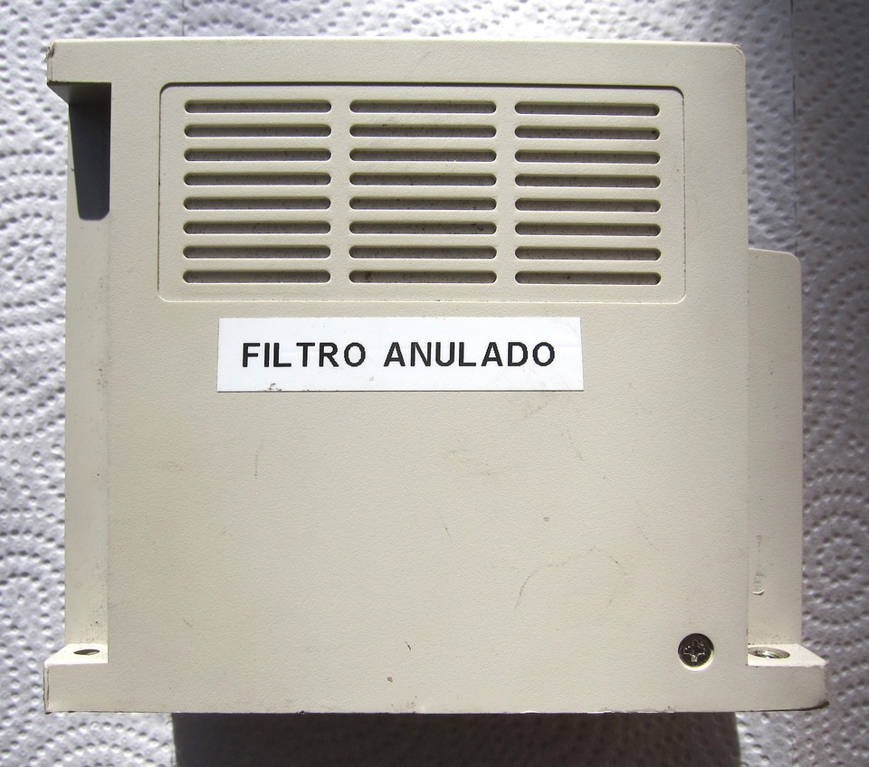 BONFIGLIOLI SYN10 S 220 05 AF Frequency Converter 1HP 9.4 Amp 240VAC 1 ...