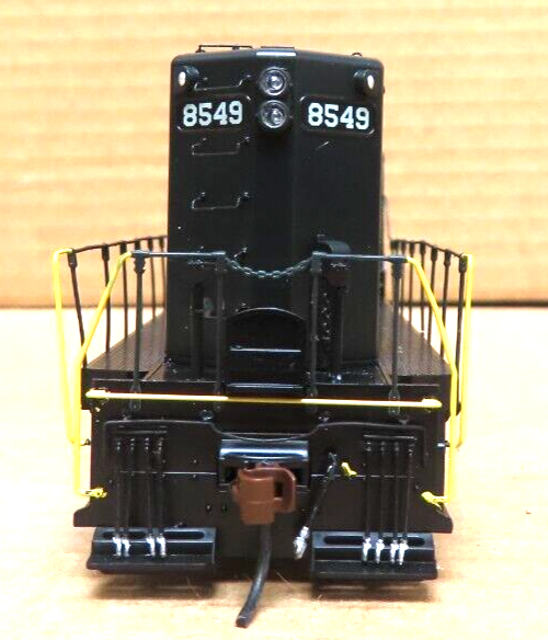 ATHEARN GENESIS 62413 PENNSYLVANIA RAILROAD GP7 #8549 (DC NO SOUND) HO ...