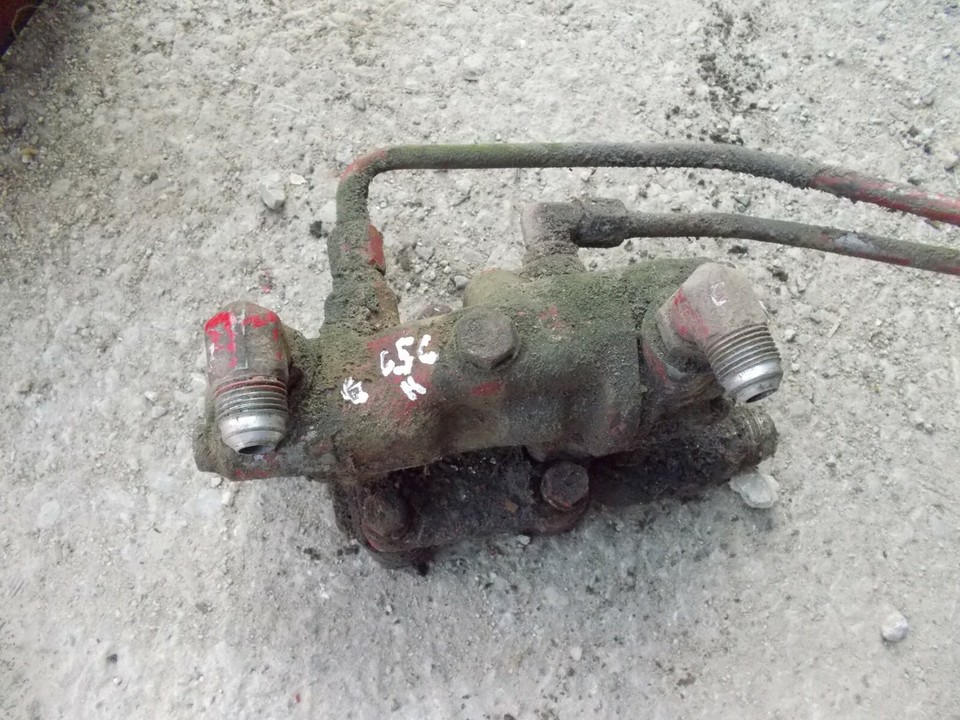 International Farmall 656 Hydro RC tractor hydraulic flow valve & lines ...