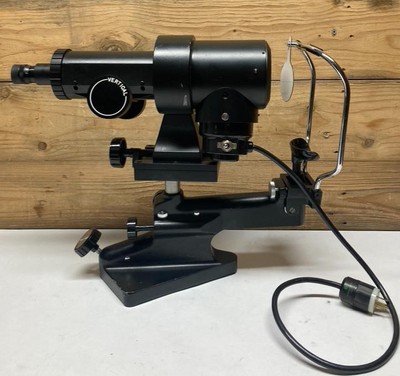 Lensmeters & Keratometers - Keratometer Ophthalmometer