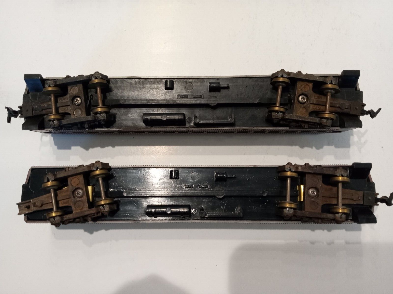 HO Vintage Penn Line PRR Metal 4059 GG1 + 2 Penn Line passenger cars | eBay