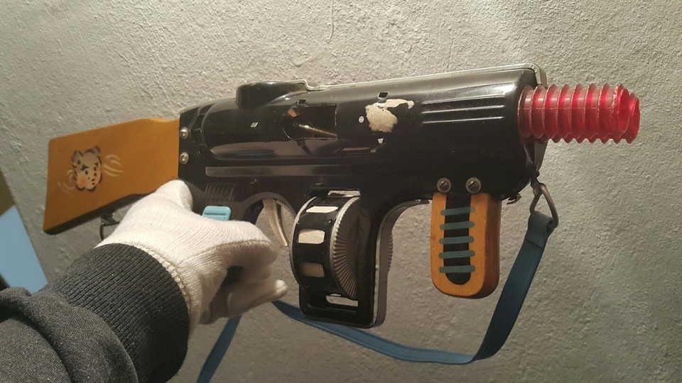 VINTAGE MACHINE GUN MAXIM TIN TOY WIND UP 37cm HUGE CCCP SOVIET ERA ...