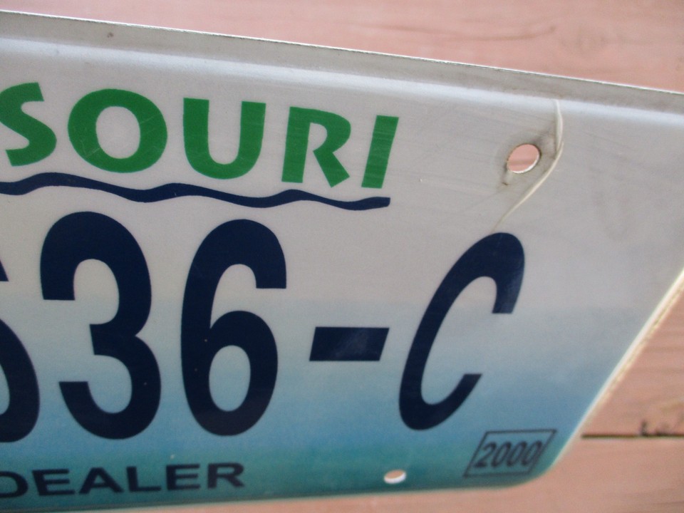 Vintage 2000 Missouri Dealer License Plate D6636-C | eBay