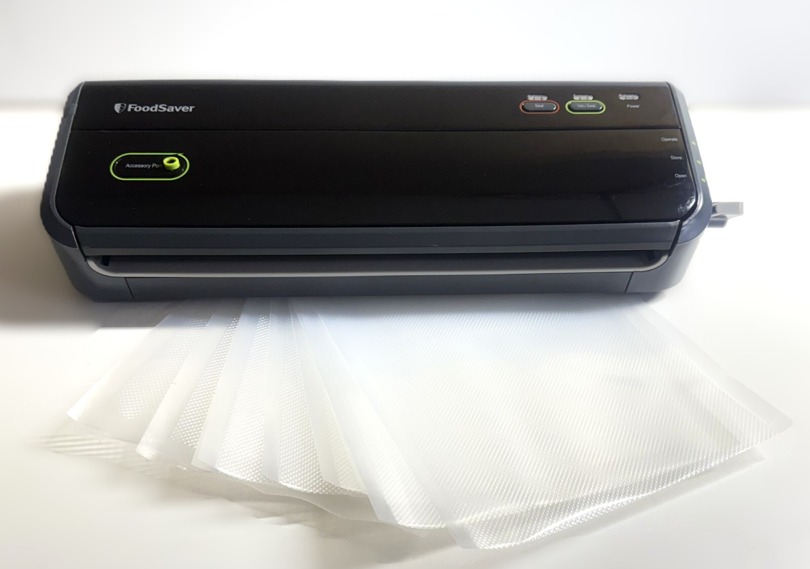FoodSaver Vacuum Sealing System FM2000-015 Black with 10 1Qt Bags | eBay