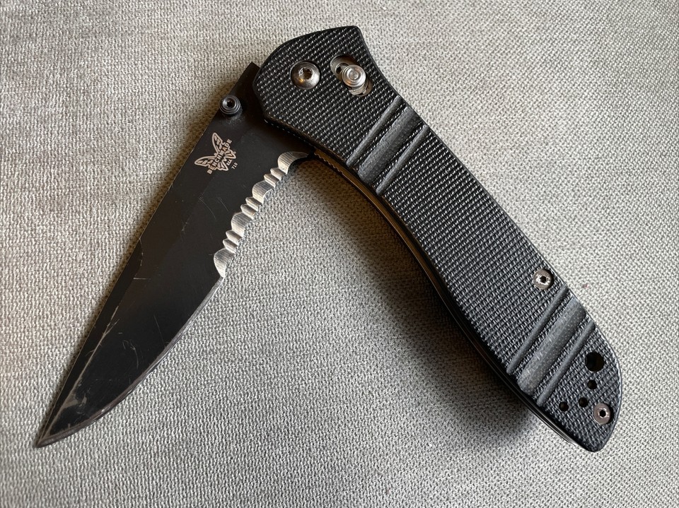 Benchmade McHenry & Williams 710 D2 G10 Axis Folding Knife 710SBKD2 ...