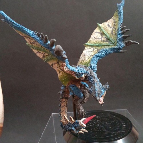 Capcom Monster Hunter Standard Figure Builder Azure Rathalos ...