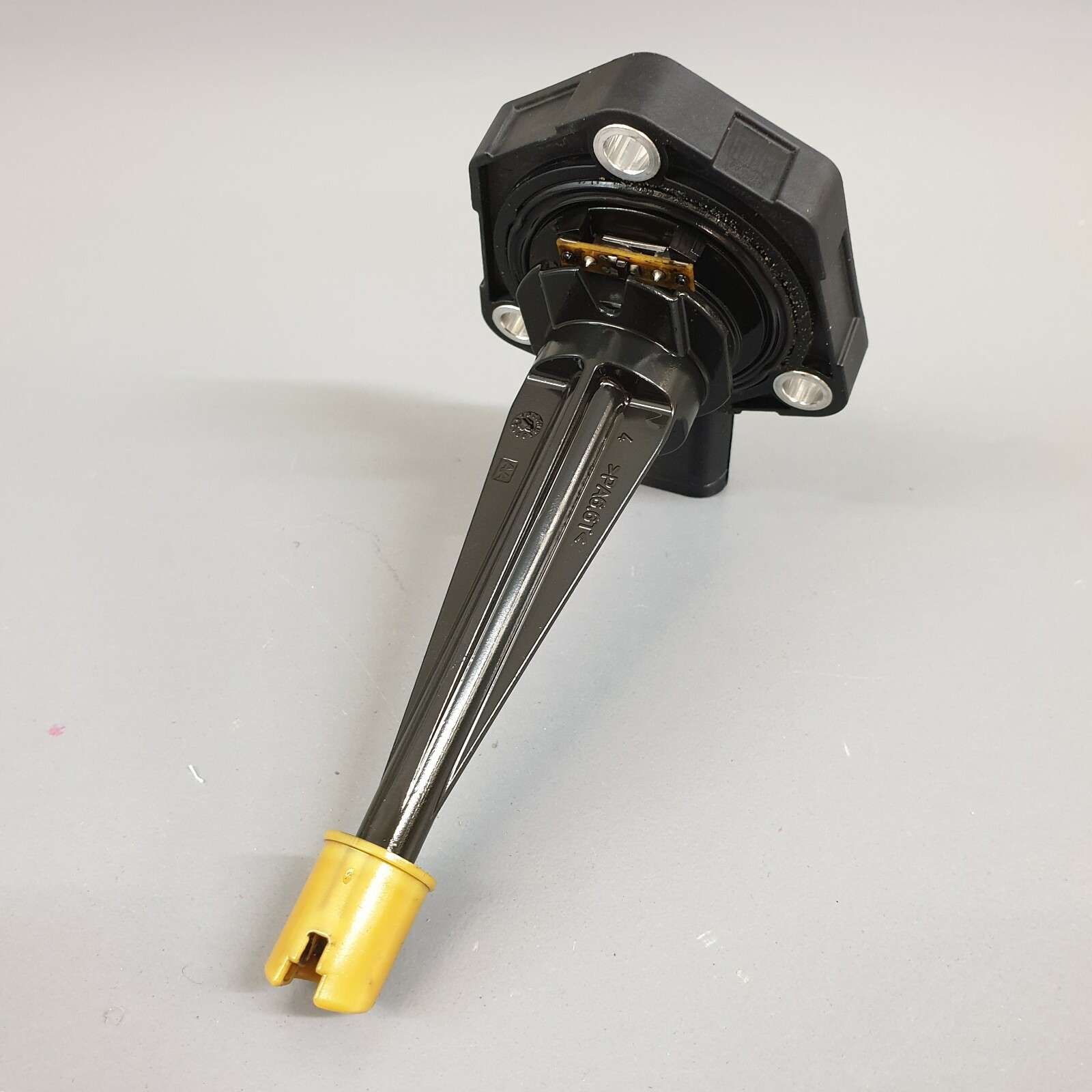 Genuine Porsche Macan 95B Engine Oil Sump Level Sensor 94660617000 | eBay