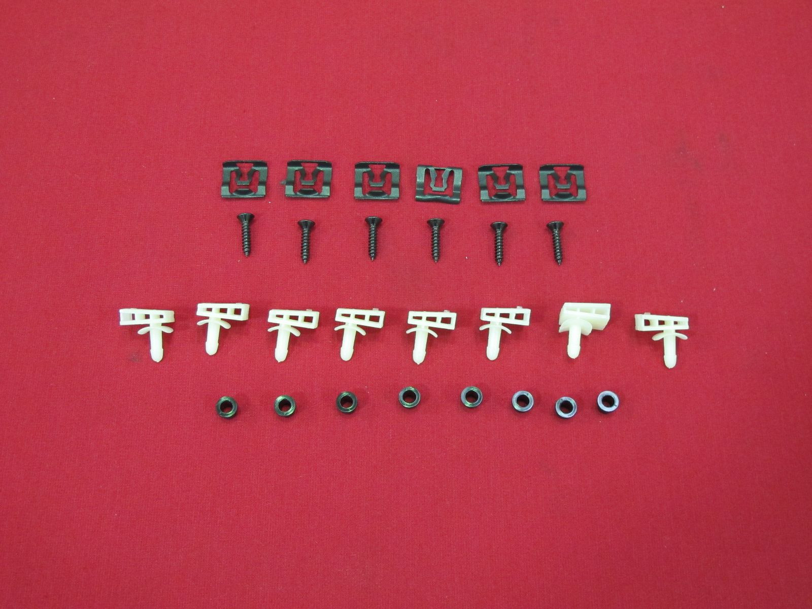 FORD FALCON REAR WINDSCREEN MOULD CLIP AND SCREW KIT SUIT XW XY GT GS ...