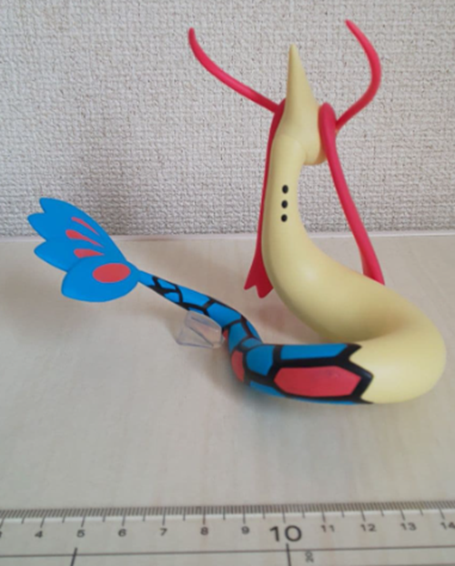 Pokemon Scale World Hoenn Wallace & Milotic Figure Bandai 1/20 Scale ...