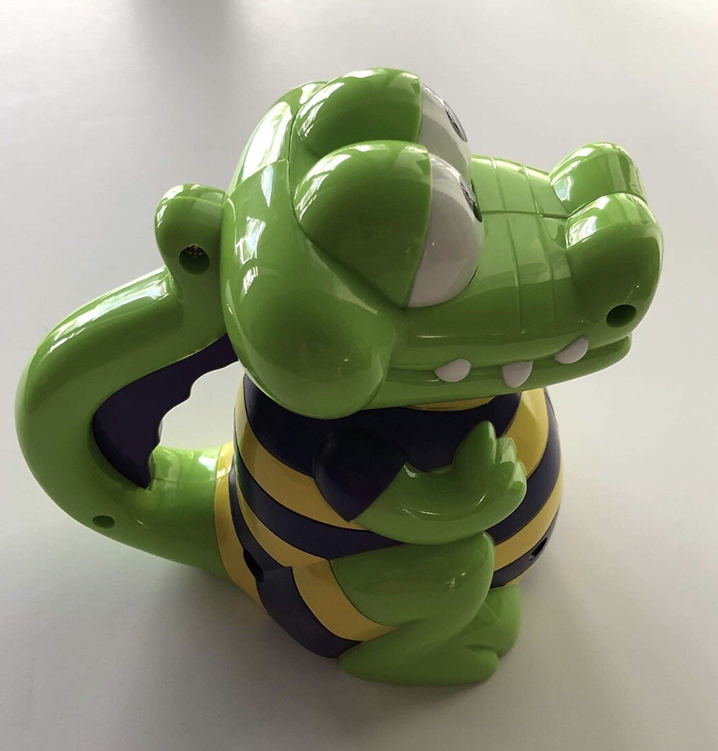 Discovery Toys Gotcha Gator Alligator Water Squirter Water Gun - Fun ...