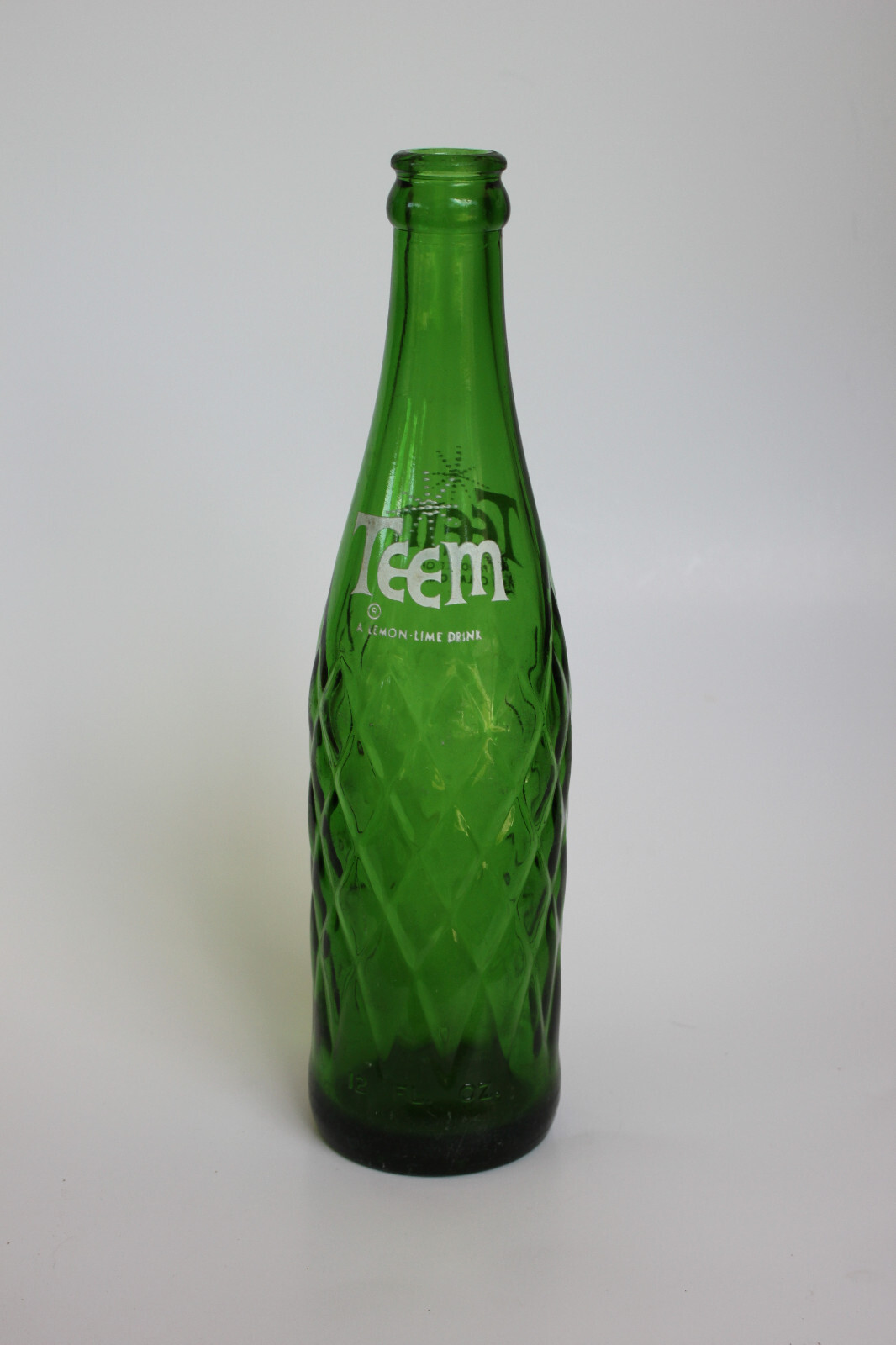 Vintage 1970's TEEM Soda Bottle - 12 FL OZ "A Lemon Lime Drink" - Pepsi ...