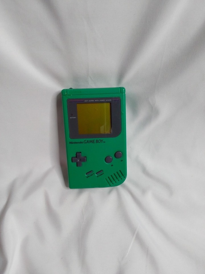 Green Nintendo Gameboy Original ! W/5 Games & Instruction Manuals ...