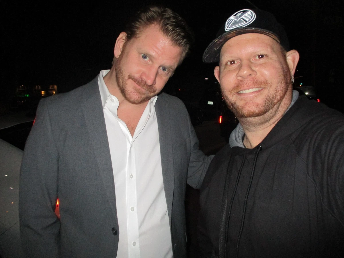 Dash Mihok Body