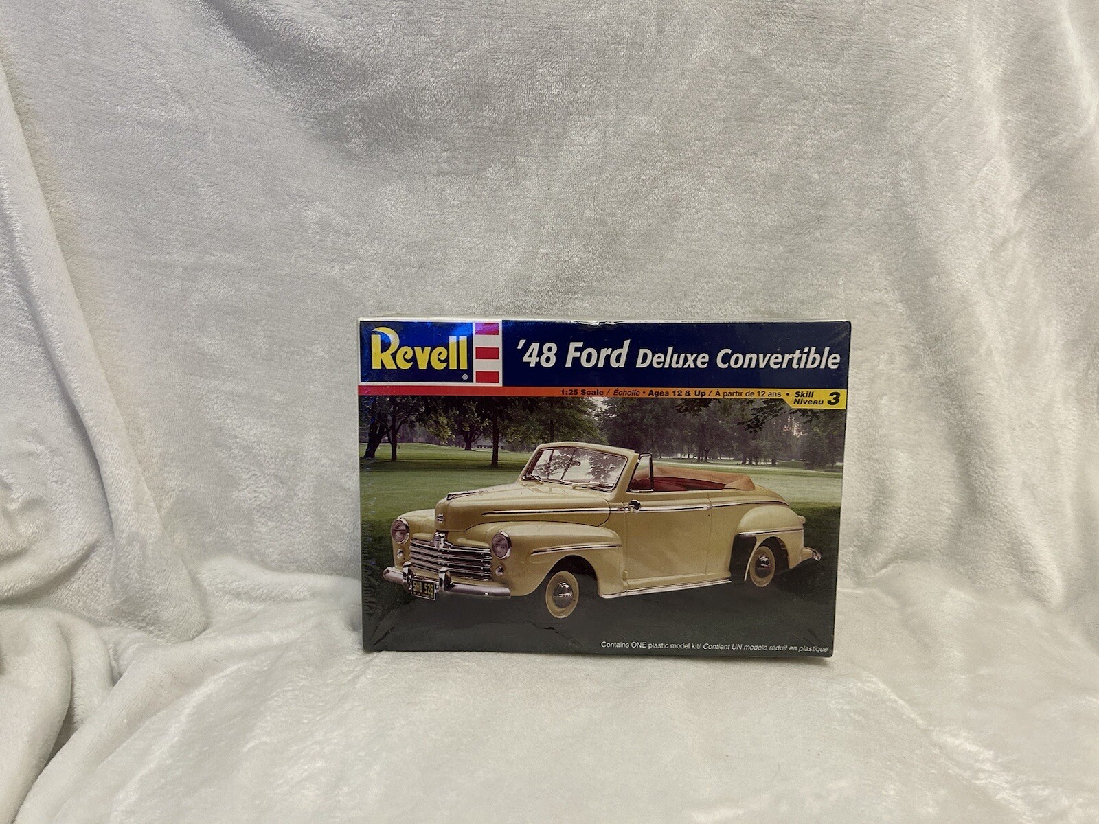 Revell 1/25 ‘48 Ford Deluxe Convertible- kit #2163 - Sealed | eBay