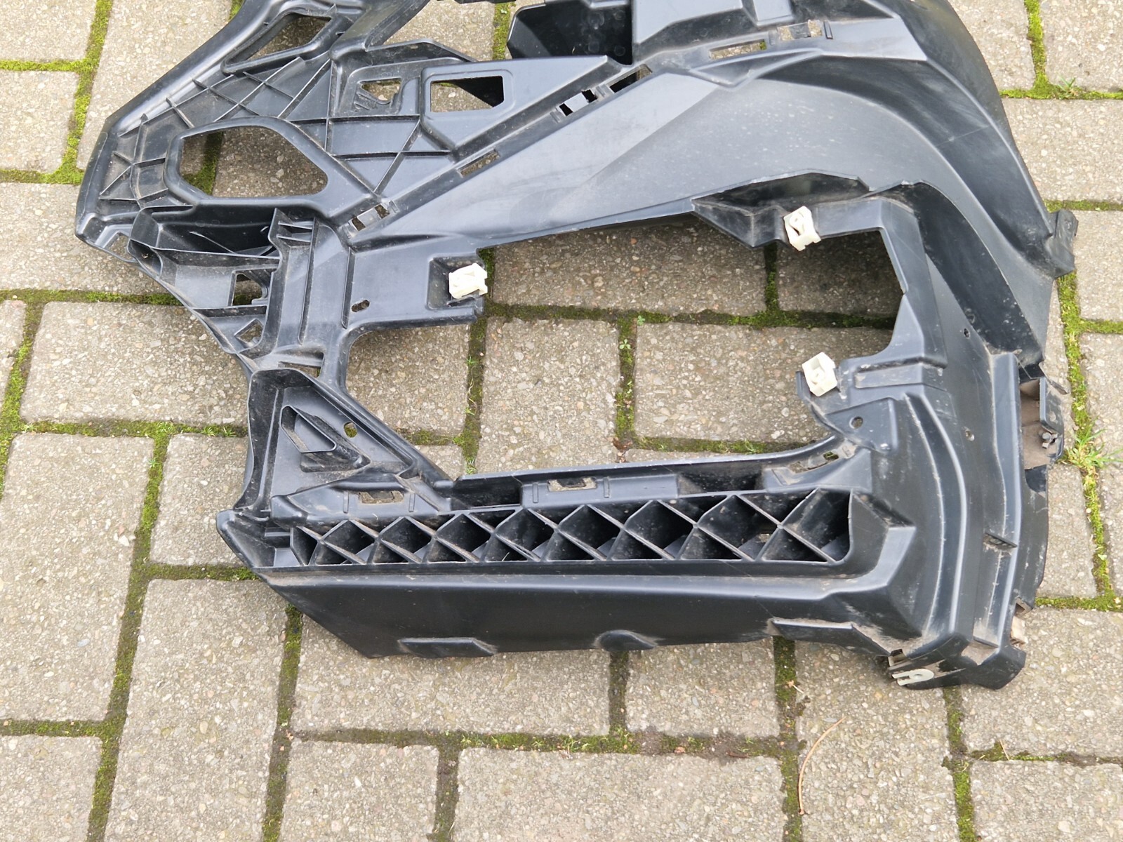 BMW X1 ( F48 ) FACELIFT 2019-2022 LEFT FOG LIGHT BUMPER BRACKET ...