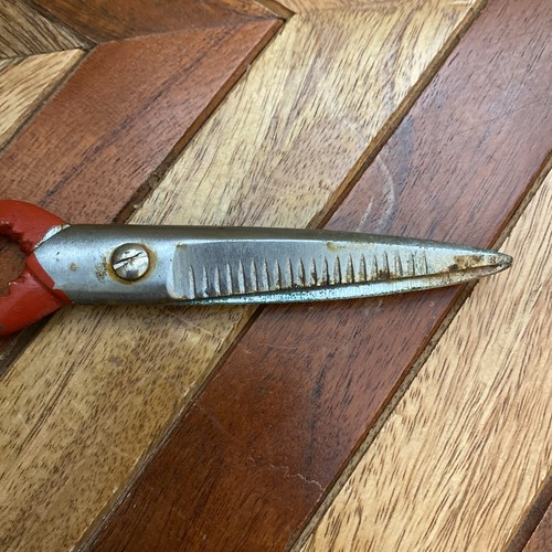 Vtg Wuss Kitchen Utility Metal Scissors Red Handle Shears Claw Bottle ...