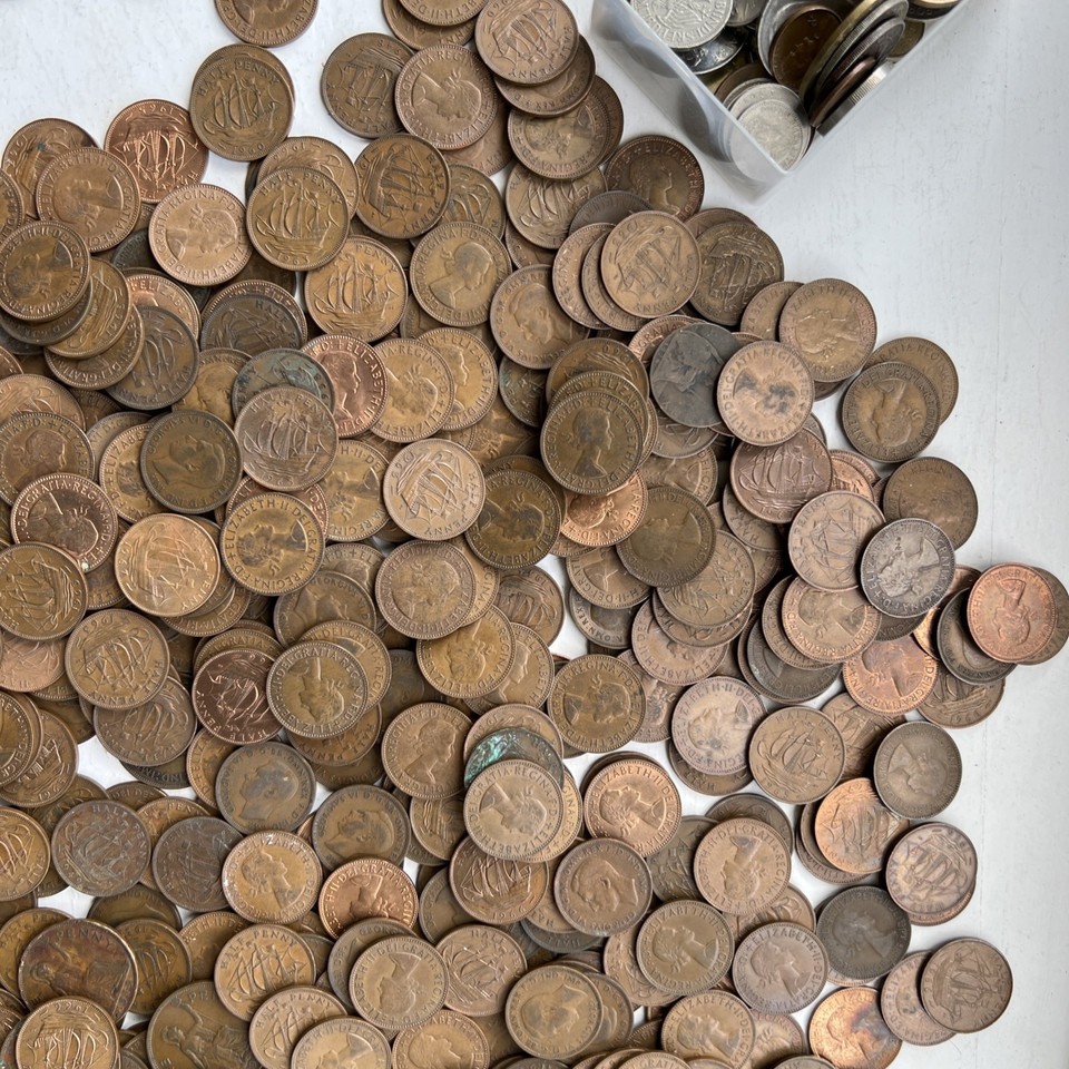 Over 8kg Mixed British / UK Coins Mostly Pre Decimal and some Foreign ...