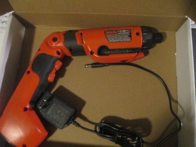 BLACK & DECKER Pivot Driver 3.6V Screw Gun w/ Charger PD360 w/Drill ...