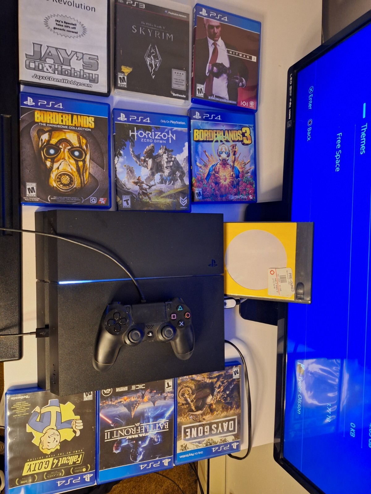 2 TB PlayStation 4 Bundle with 2 Controllers and 10 Games