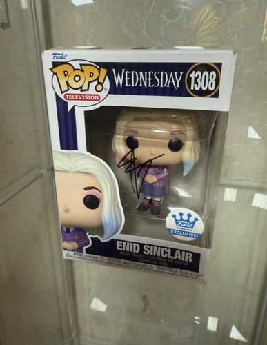 Funko Pop! Vinyl Figur Enid Sinclair 1308 Wednesday Emma Myers Signed ...