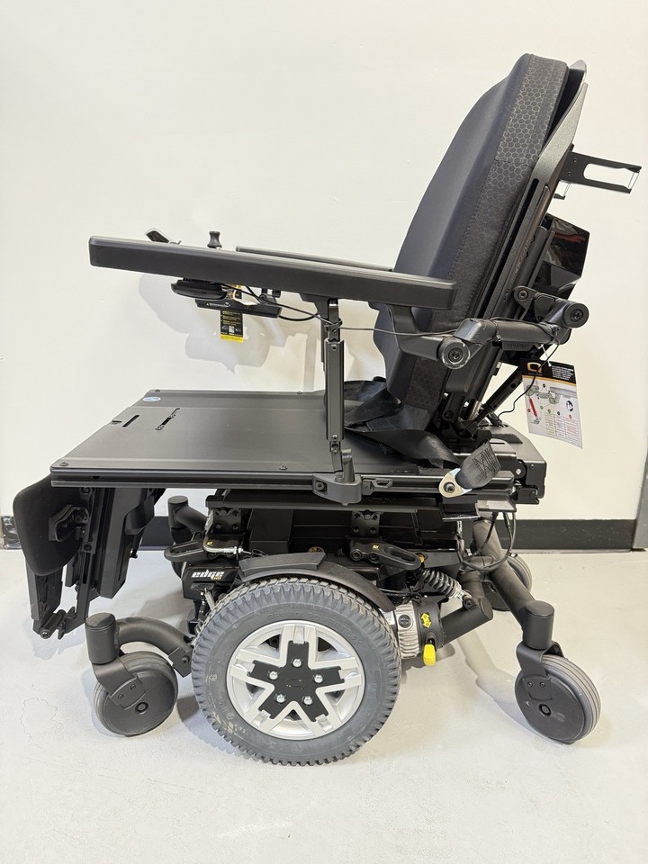 Quantum Edge HD iLevel 12" Lift/Tilt/Recline/Leg rest | eBay