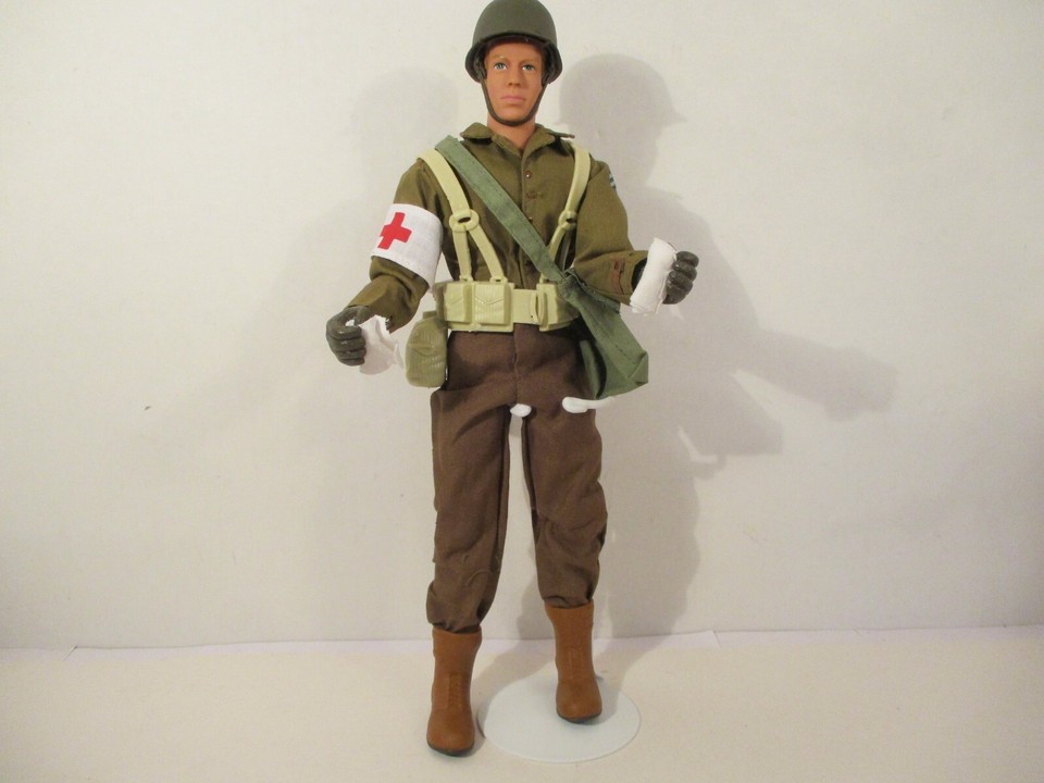 WWII US Army 3rd Infantry Medic GI Joe SOTW Peacekeepers custom 12 ...