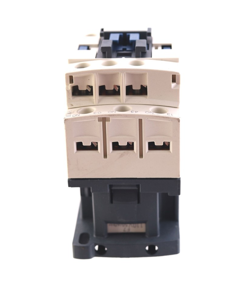 TELEMECANIQUE CAD32 SCHNEIDER A013250 CONTACTOR 110V AC COIL 50/60 Hz ...