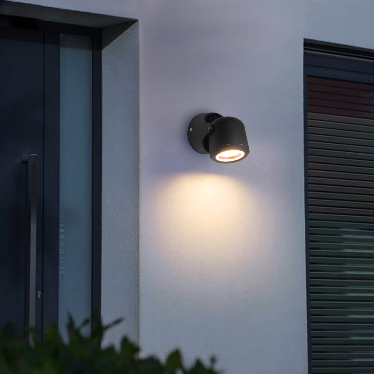 Modern Directional Wall Light