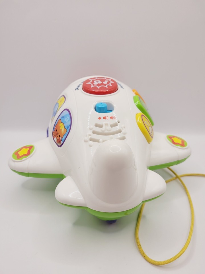 Vtech Play and Learn Aeroplane Sounds Light Up Singing Toy Plane Pull ...