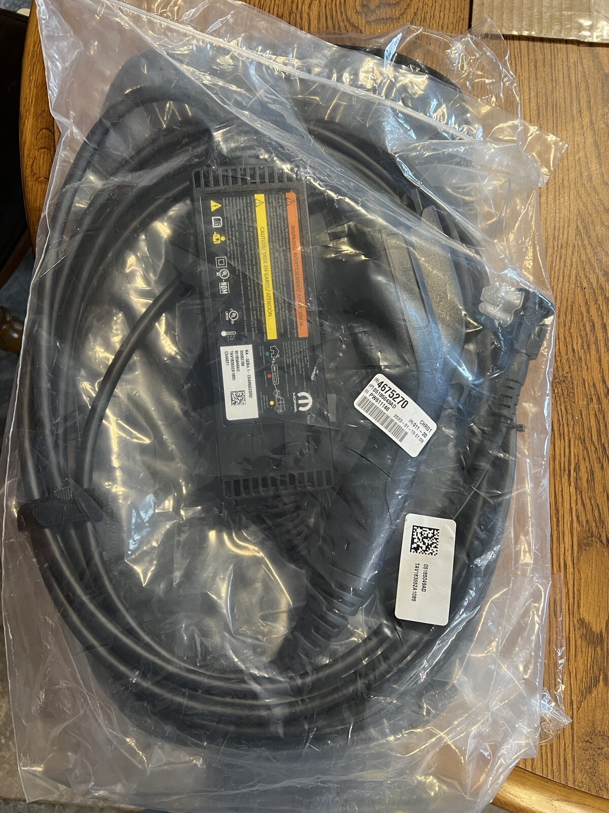 MOPAR Jeep Wrangler RUBICON GRAND CHEROKEE 4XE electric EV charger ...