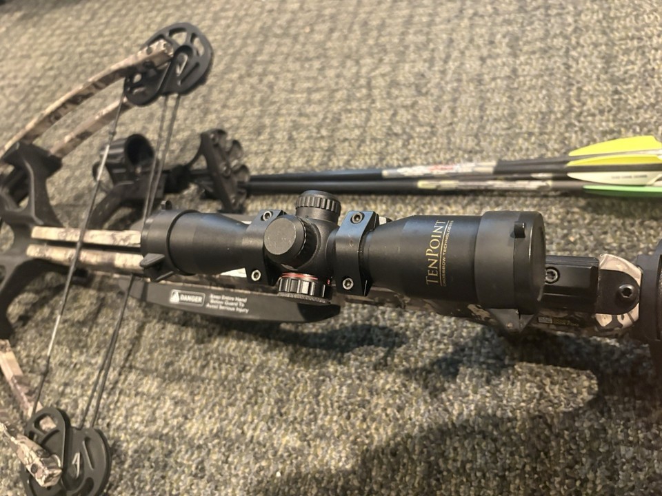 Ten Point Titian M1 with Acudraw and 5 Arrows In Excellent Condition | eBay