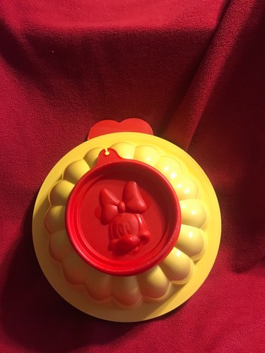 Tupperware Disney Jello Mold Minnie Mouse, Donald & Daisy Duck EUC | eBay