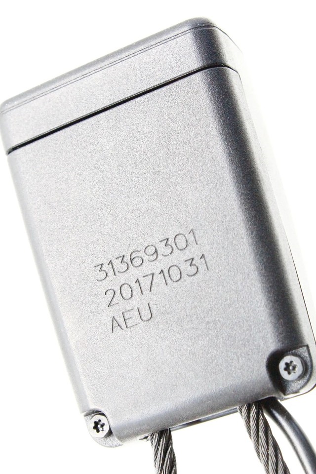 VOLVO S90 II Boucle de Siège Avant Gauche 31369301 2.00 Diesel 140kw ...