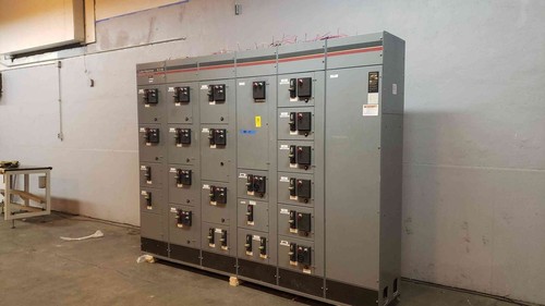 Cutler-Hammer 480v 600/800A 6 Sect UNITROL MCC Motor Control Center 22 ...