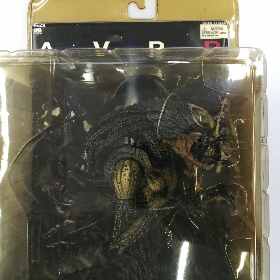 Neca predalien Aliens vs Predator Requiem Hybrid Warrior AVPR AVP open ...