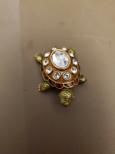 JAY STRONGWATER CLEAR APRIL BIRTHSTONE ENAMEL TURTLE TRINKET BOX | eBay
